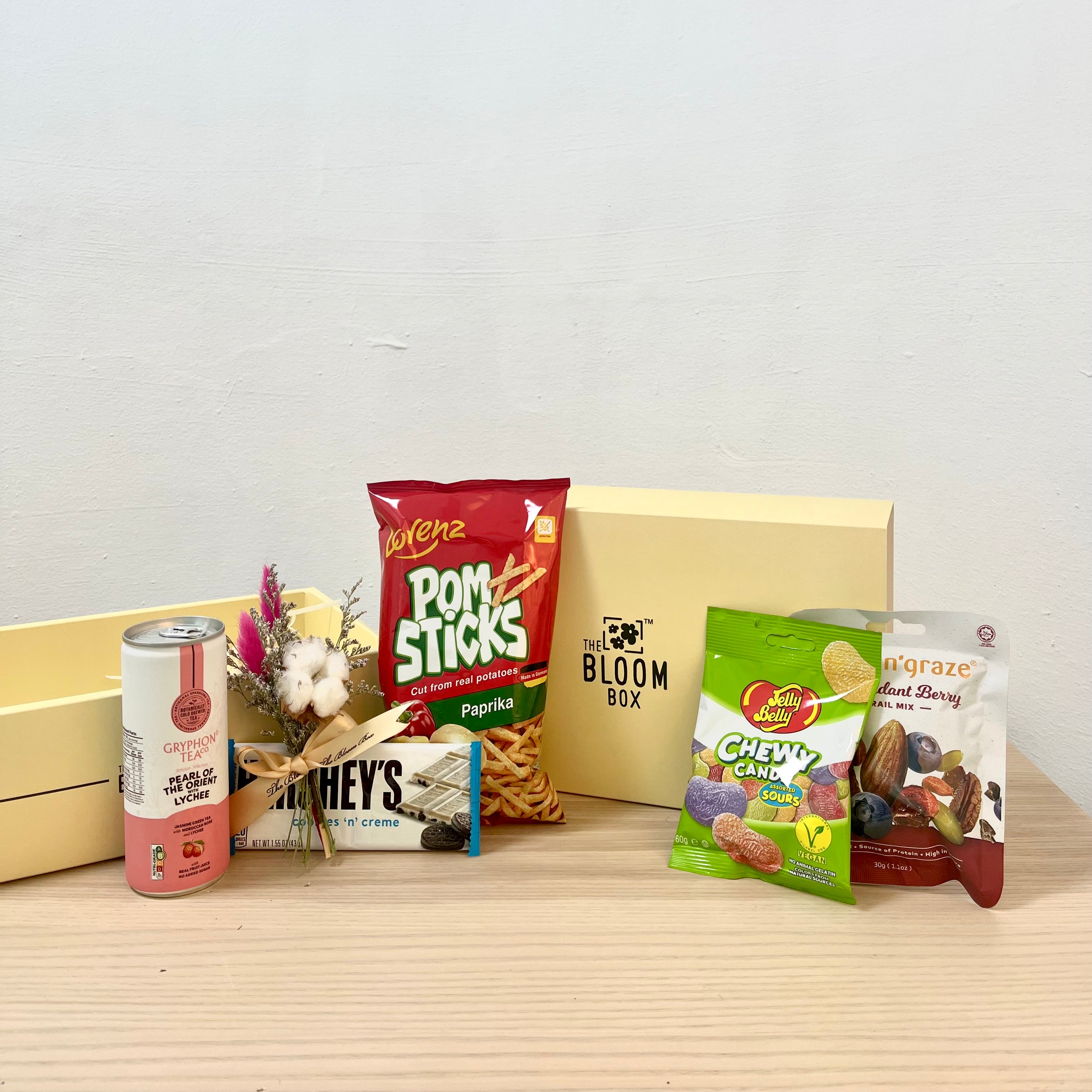 Snacks Stash Gift Box – The Bloom Box
