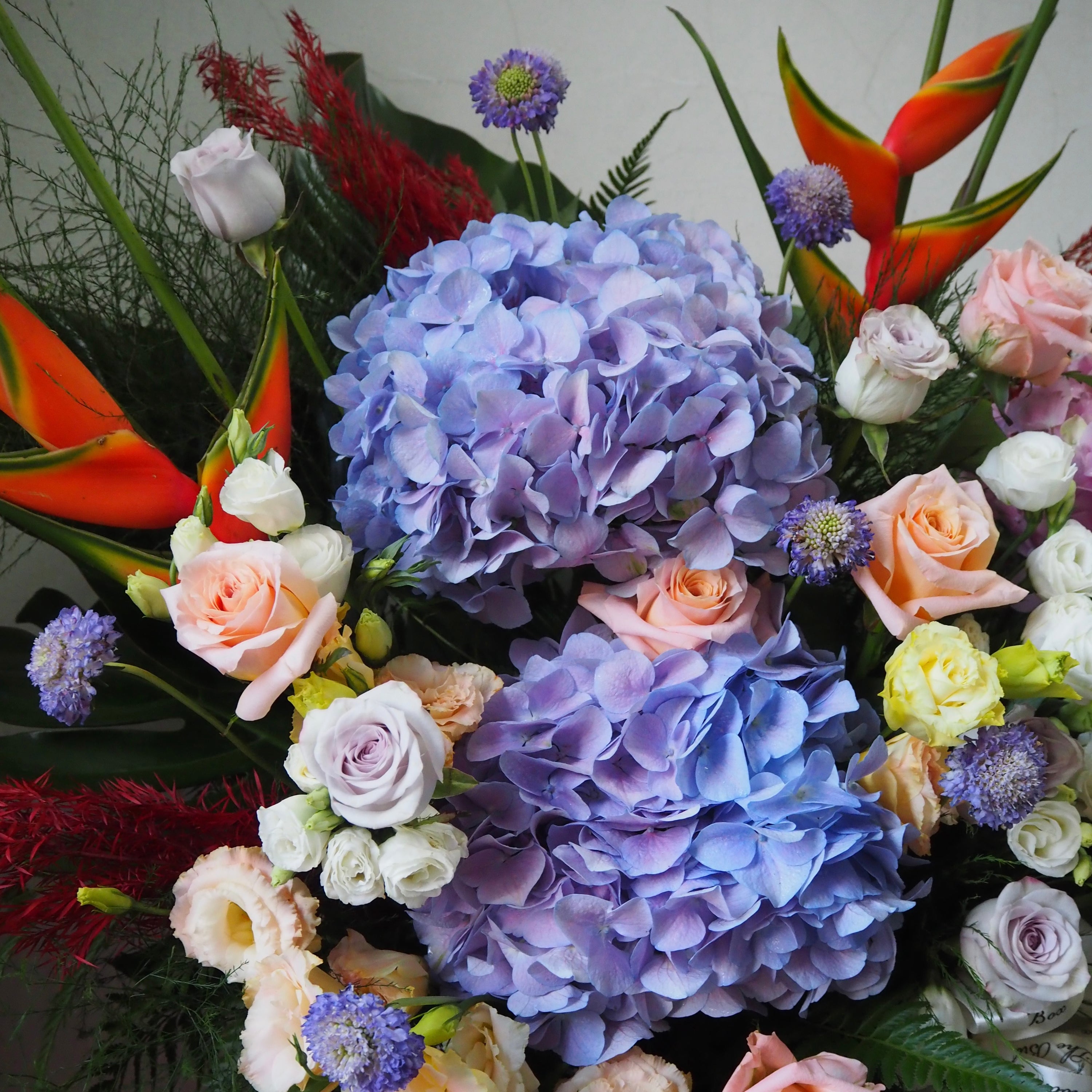 Regalia Congratulatory Floral Stand – The Bloom Box
