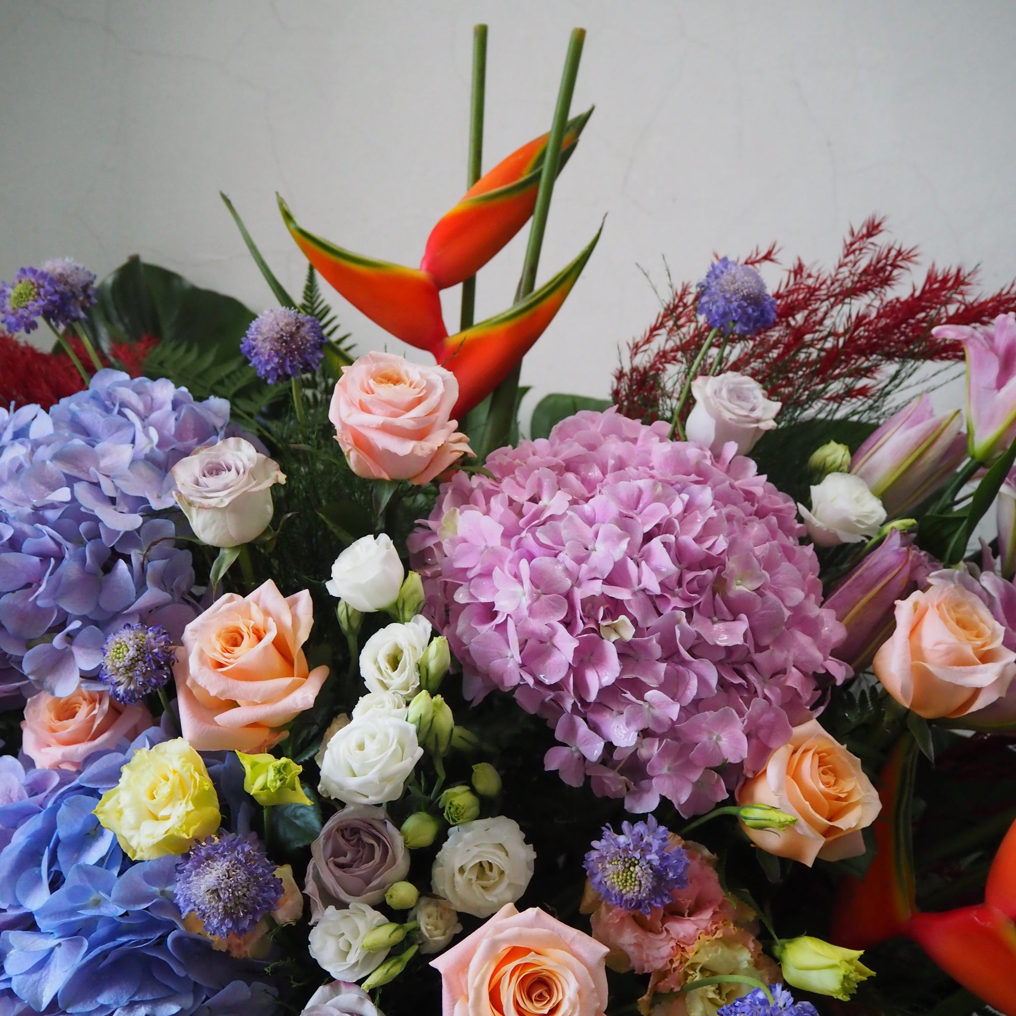 Regalia Congratulatory Floral Stand – The Bloom Box