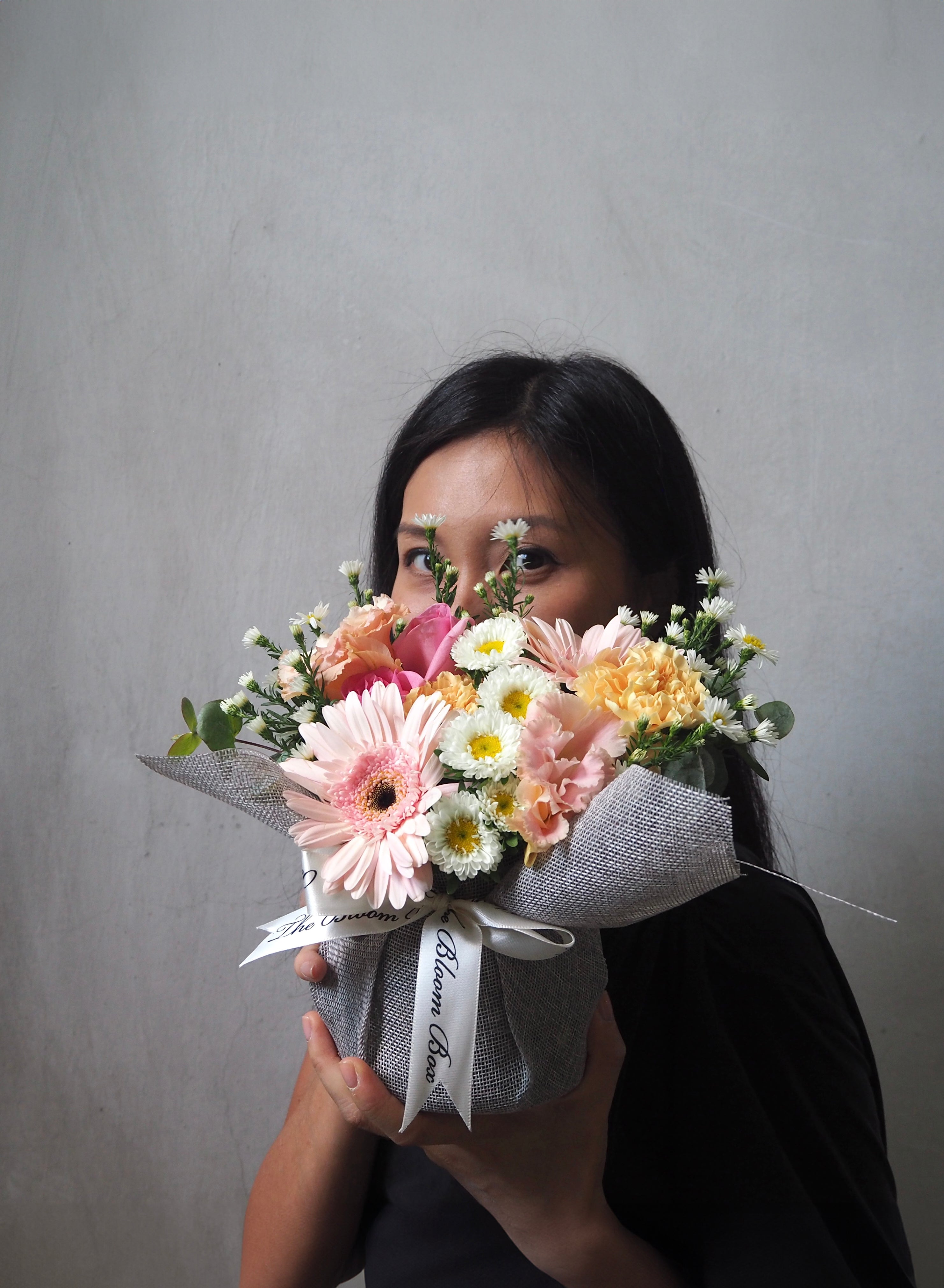Online Flower Delivery Singapore | Same Day & Fresh – The Bloom Box